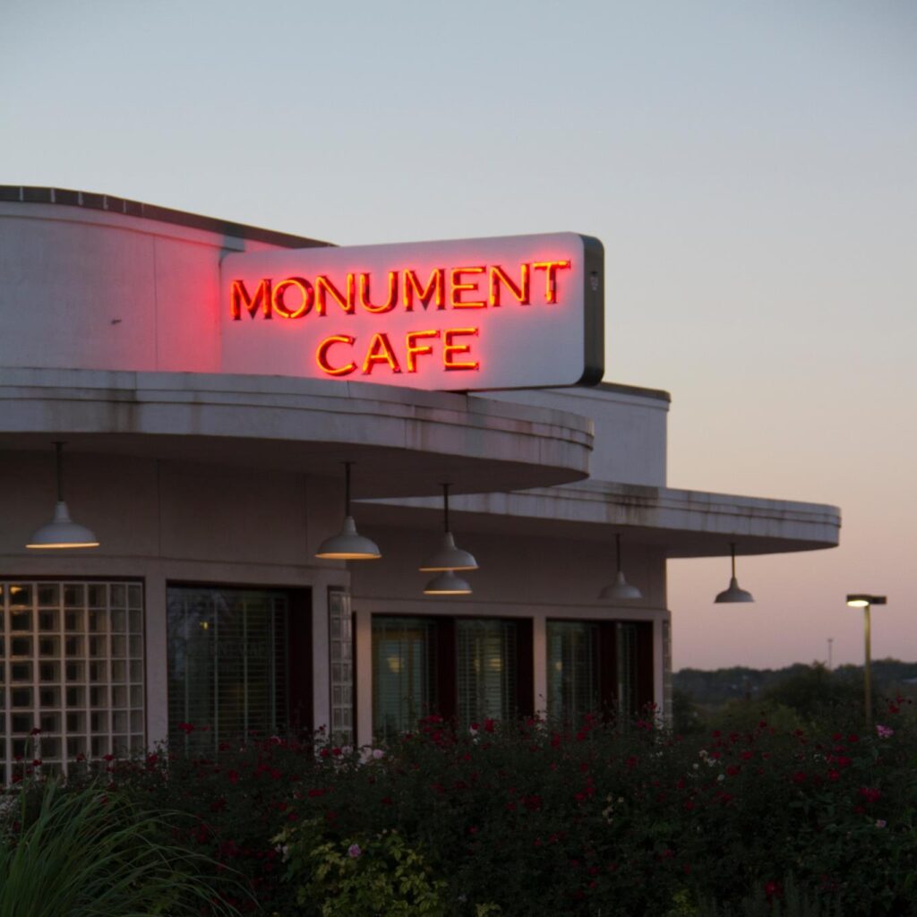 Monument Cafe - Triple D Life
